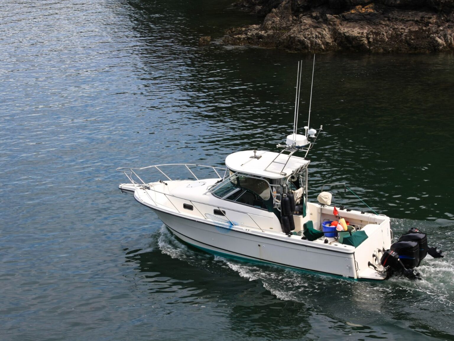 Successful Fishing in Cold Weather - Captain Content